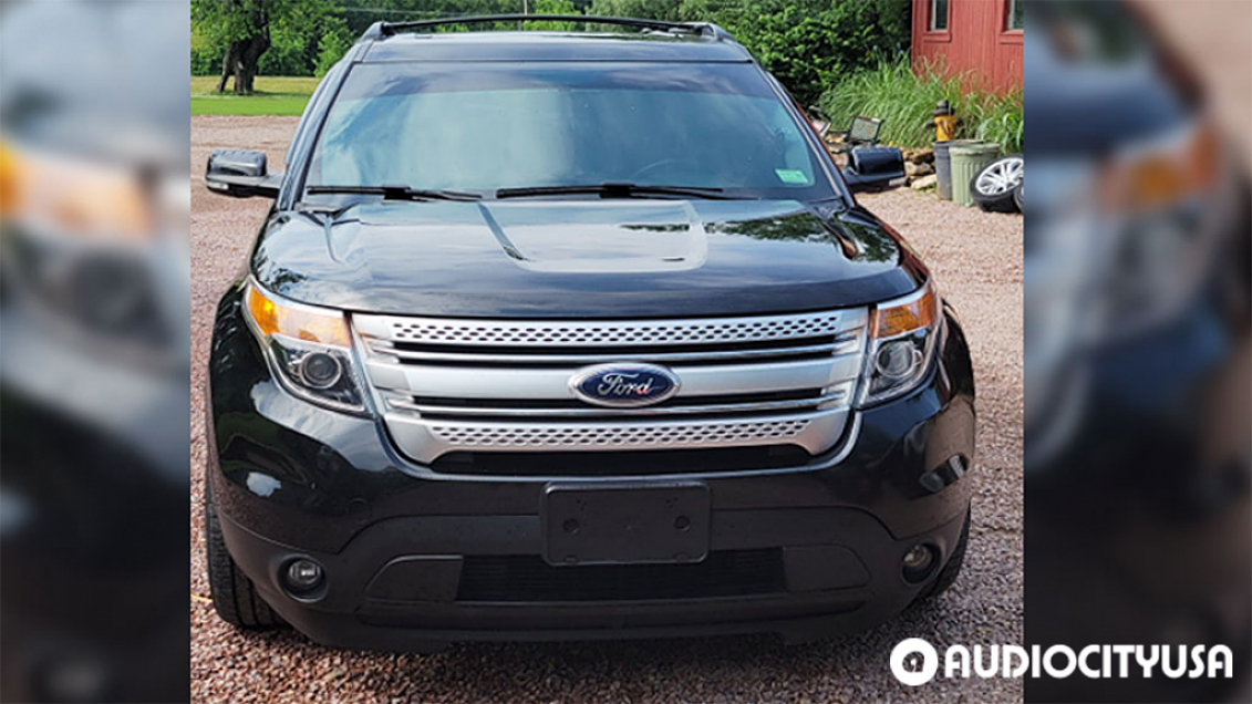 2015 Ford Explorer on 20" Lexani Wheels CSS-15 Gloss Black | Gallery ...