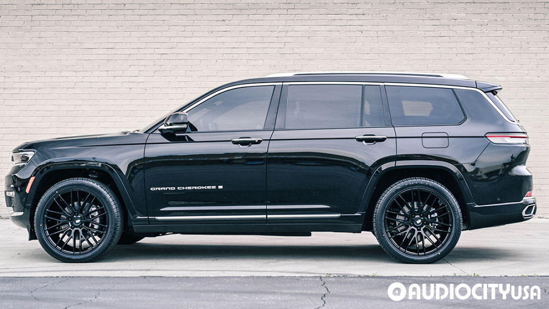 2022 Jeep Grand Cherokee on 22" Savini Wheels BM13 Gloss Black ...