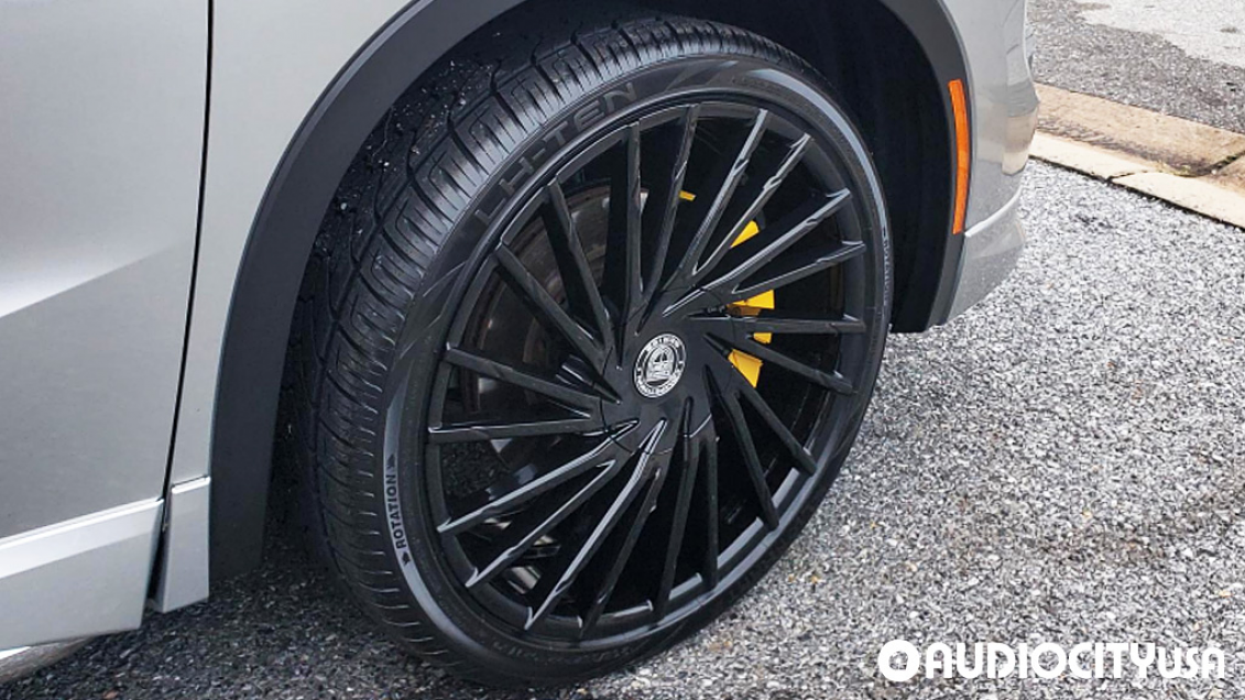 2022 Mitsubishi Outlander on 22" Lexani Wheels Wraith Gloss Black ...