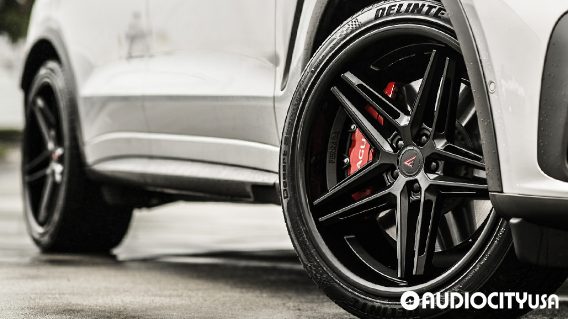 2022 Jaguar F-Pace on 22" Ferrada Wheels CM1 Matte Black with Gloss ...