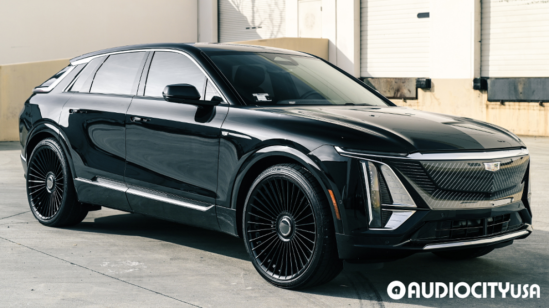 2024 Cadillac LYRIQ on 24" Gianelle Wheels Cabo - Floating Cap Gloss ...