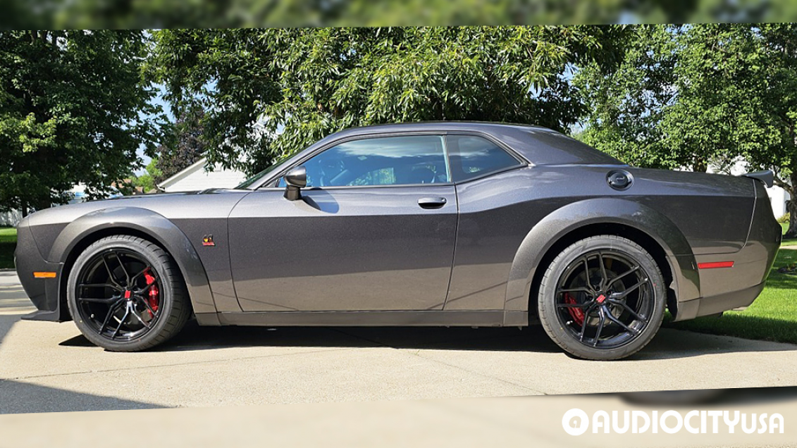 2020 Dodge Challenger SRT Widebody on 20" Stance Wheels SF03 Gloss ...