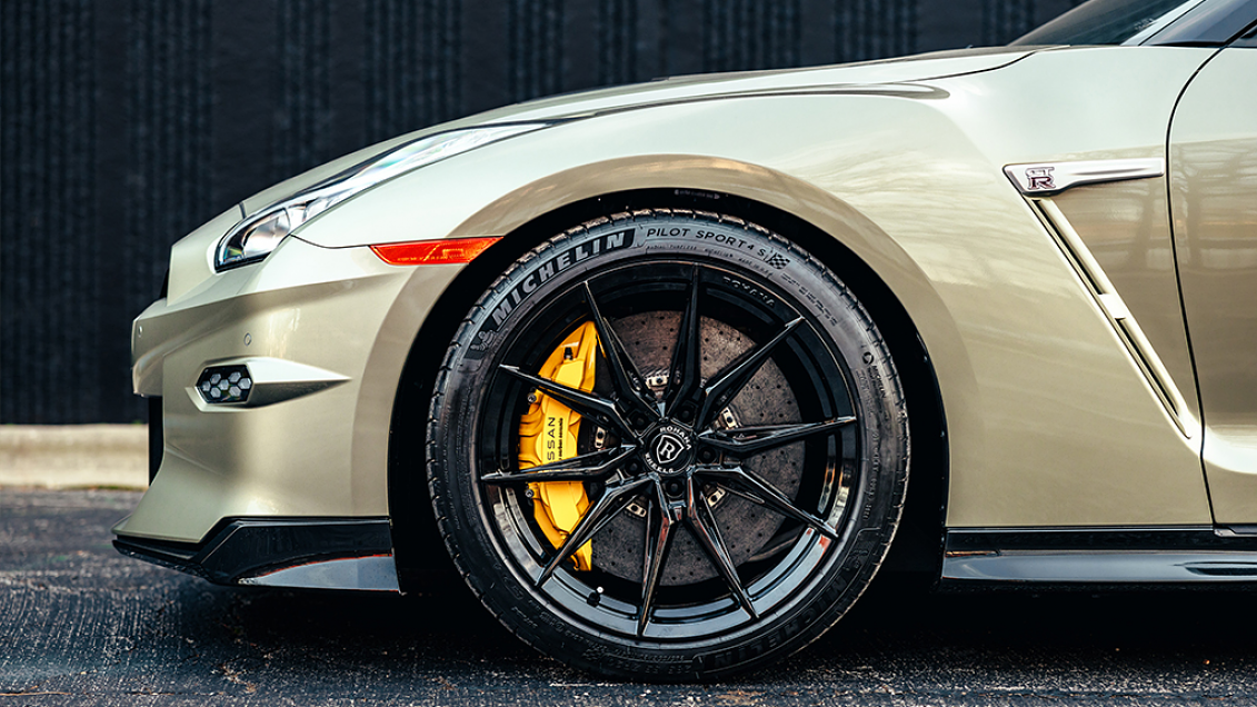 2023 Nissan GT-R on 20" Rohana Wheels RFX13 Gloss Black | Gallery ...