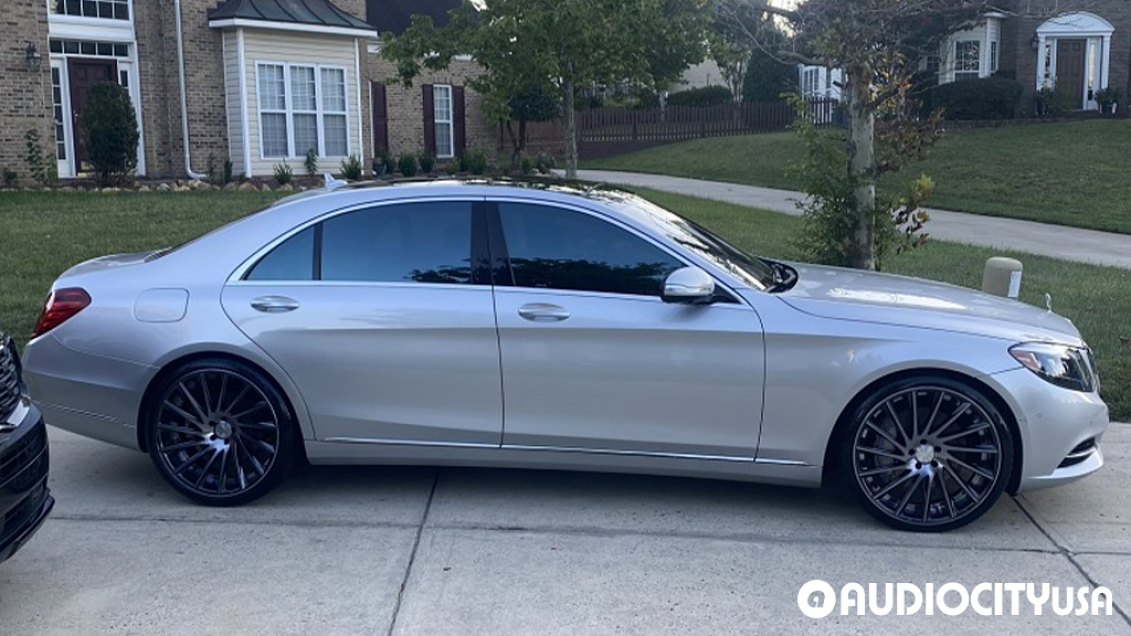 2016 Mercedes-Benz S-Class on 22" Road Force Wheels RF16 Gunmetal Machined Face with Dark Tint ...