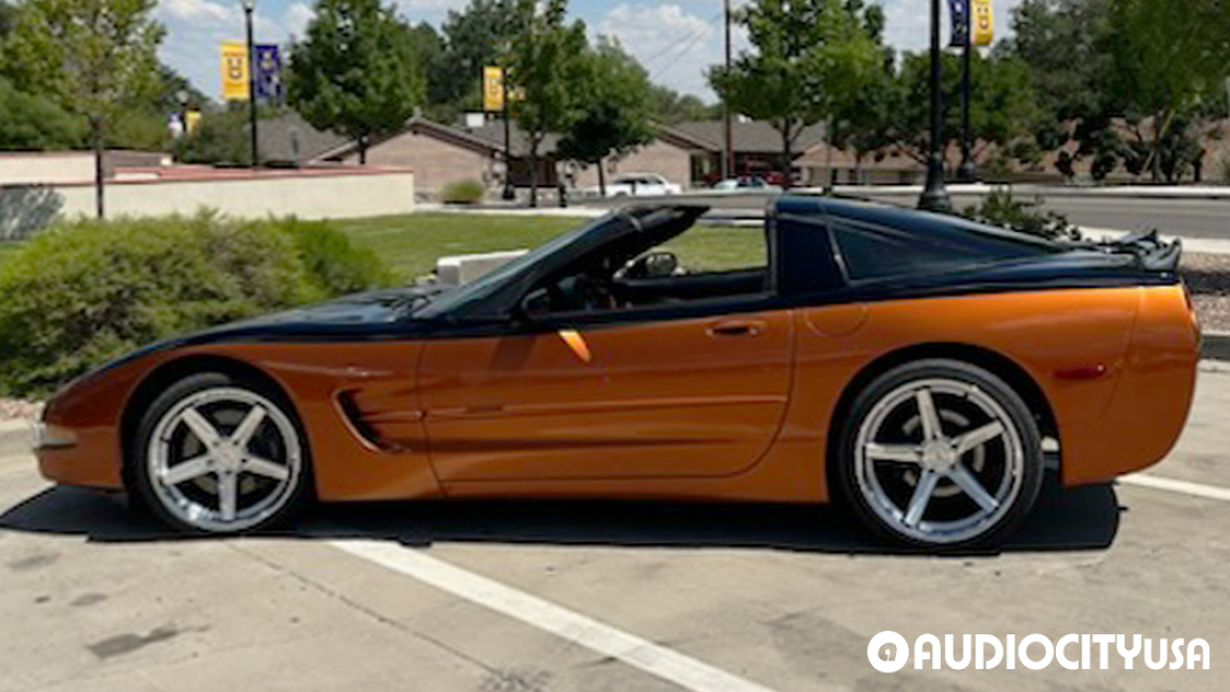 2004 Chevrolet Corvette on 19" Vertini Wheels RFS1.7 Silver Machined ...