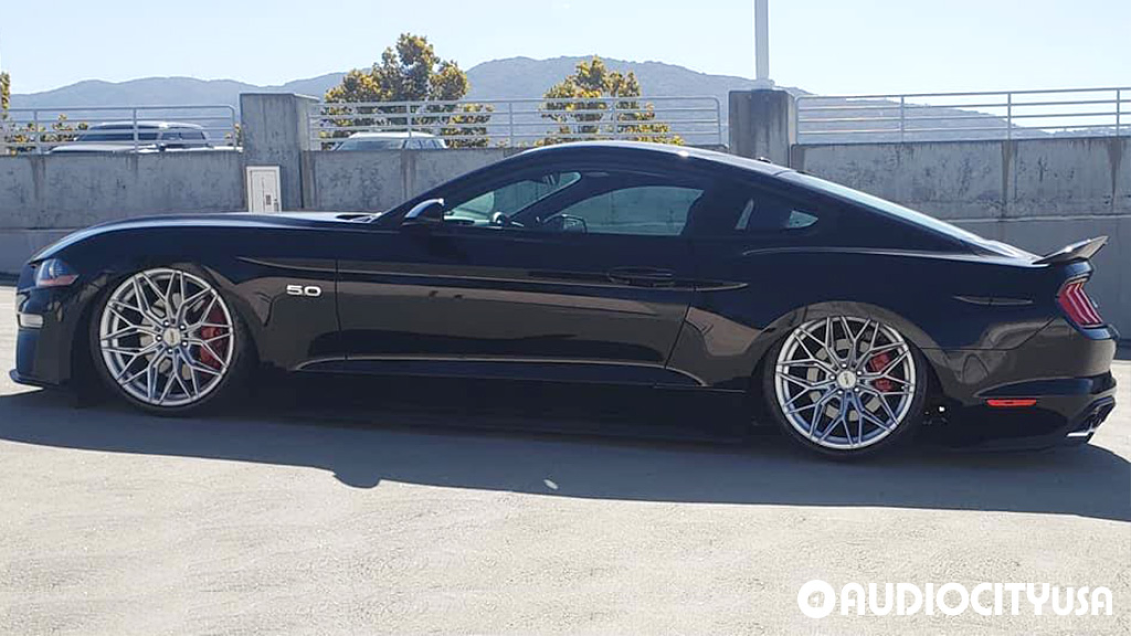 2019 Ford Mustang GT on 20" Shift Wheels Splitter Silver | Gallery ...