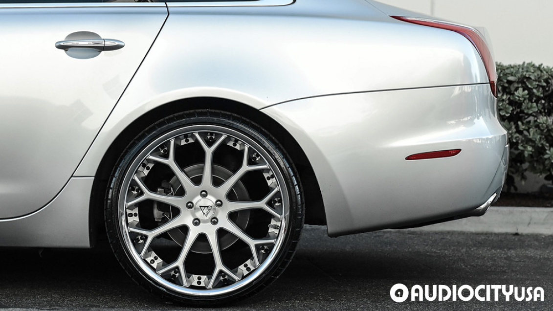 2011 Jaguar XJ on 22" AZAD Wheels AZ99 Silver with Chrome SS Lip ...