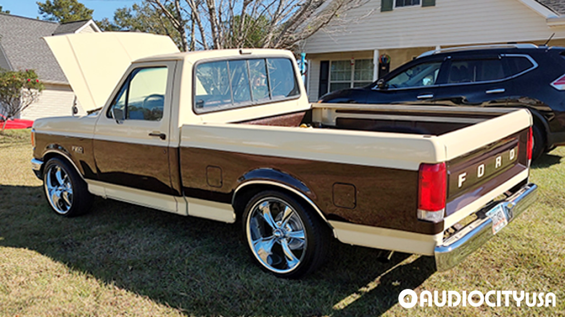 1987 Ford F-150 on 20" Ridler Wheels 695 Chrome | Gallery | AudioCityUSA