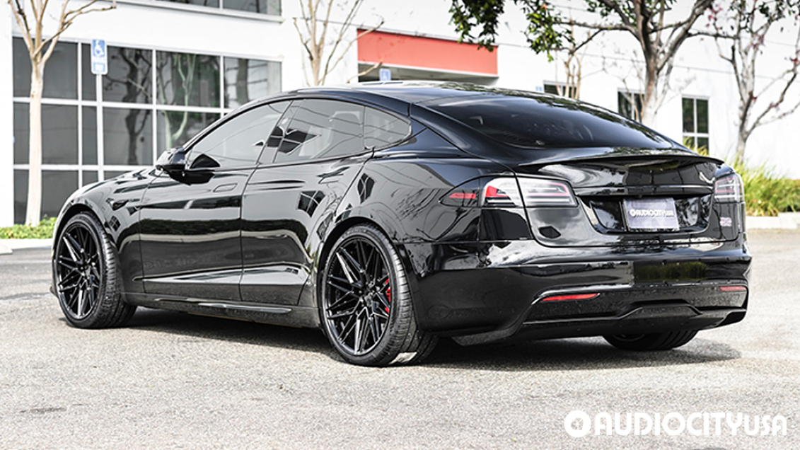 2025 Tesla Model S on 21" Vossen Wheels HF-7 Custom Gloss Black ...