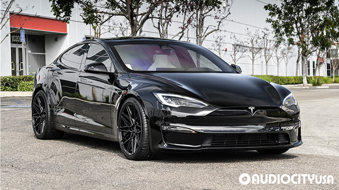 2025 Tesla Model S on 21" Vossen Wheels HF-7 Custom Gloss Black ...