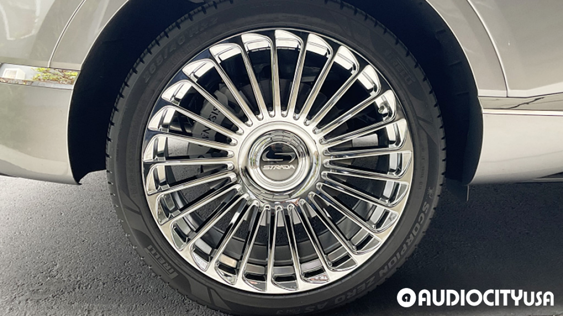 2024 Genesis GV80 on 22" Strada Wheels Martello Chrome | Gallery ...