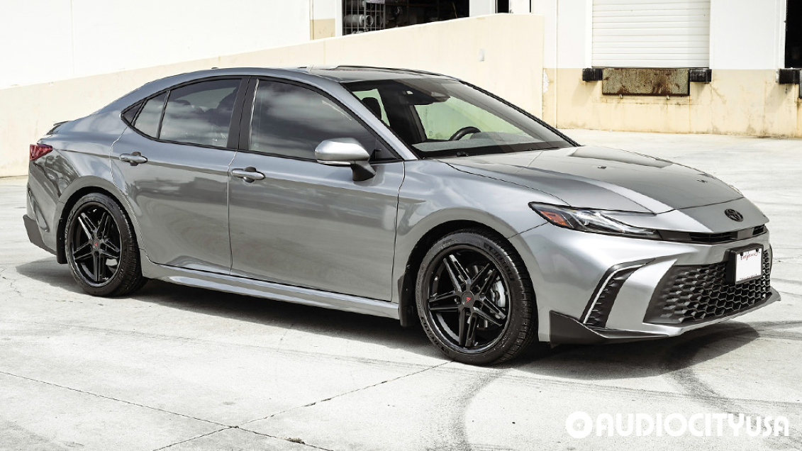 2025 Toyota Camry on 19" Ferrada Wheels CM1 Matte Black with Gloss ...