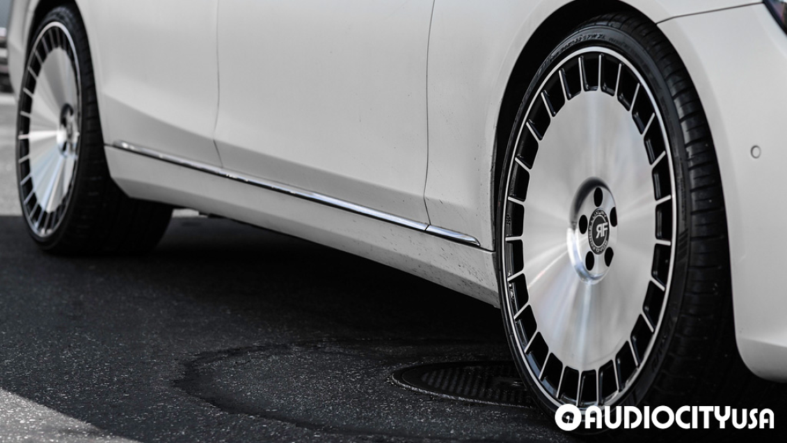 2018 Mercedes-Benz S-Class on 22" Road Force Wheels RF30 Gloss Black ...