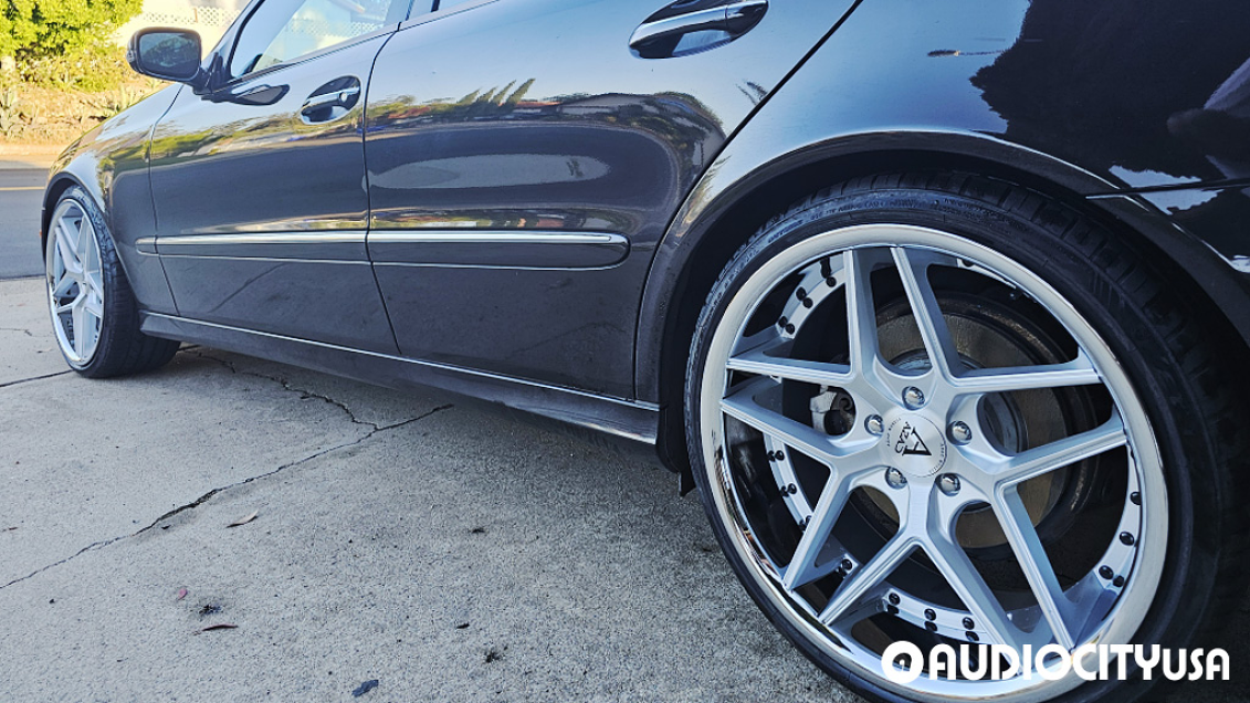 2007 Mercedes-Benz E-Class on 20" Azad Wheels AZ1029 Brushed Silver ...