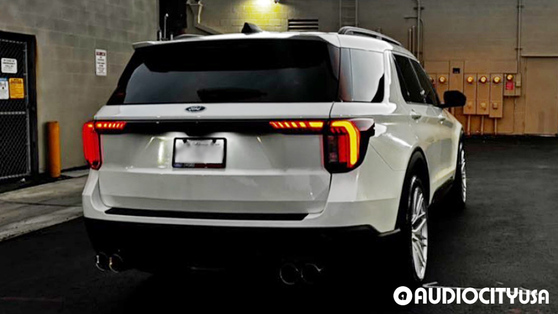 2025 Ford Explorer on 22" Road Force Wheels RF13 Silver Machined ...