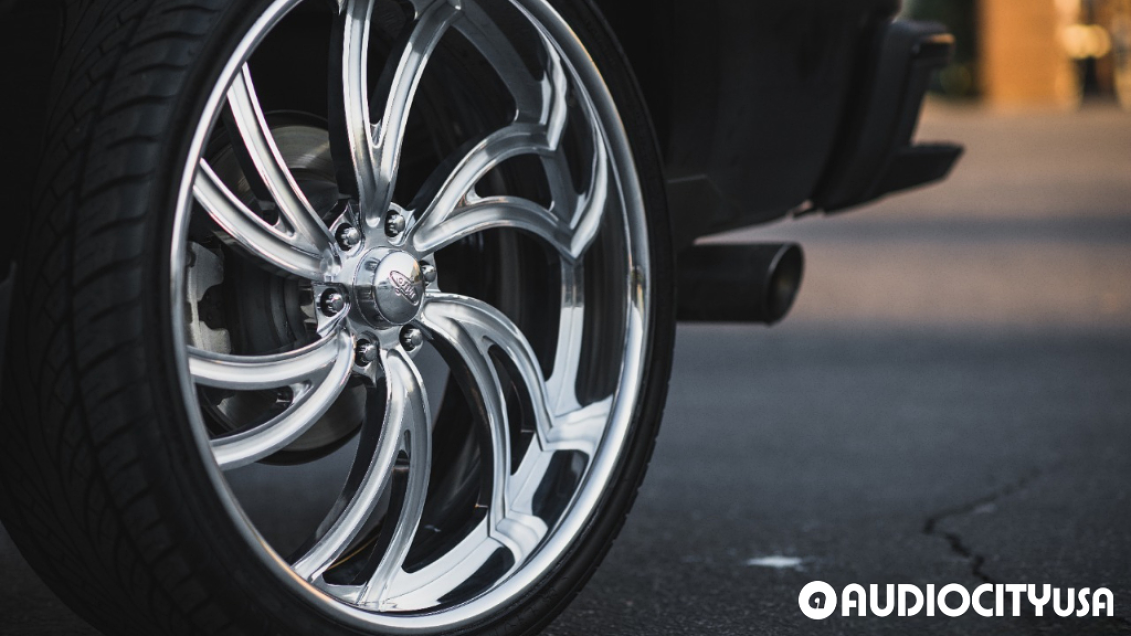 2017 Chevrolet Silverado 1500 on 26" Intro Wheels Spyder Brushed Polish ...