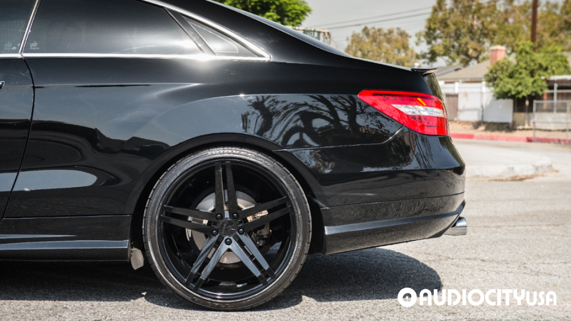 2010 Mercedes-Benz E-Class on 20" Verde Wheels V39 Parallax Gloss Black | Gallery | AudioCityUSA