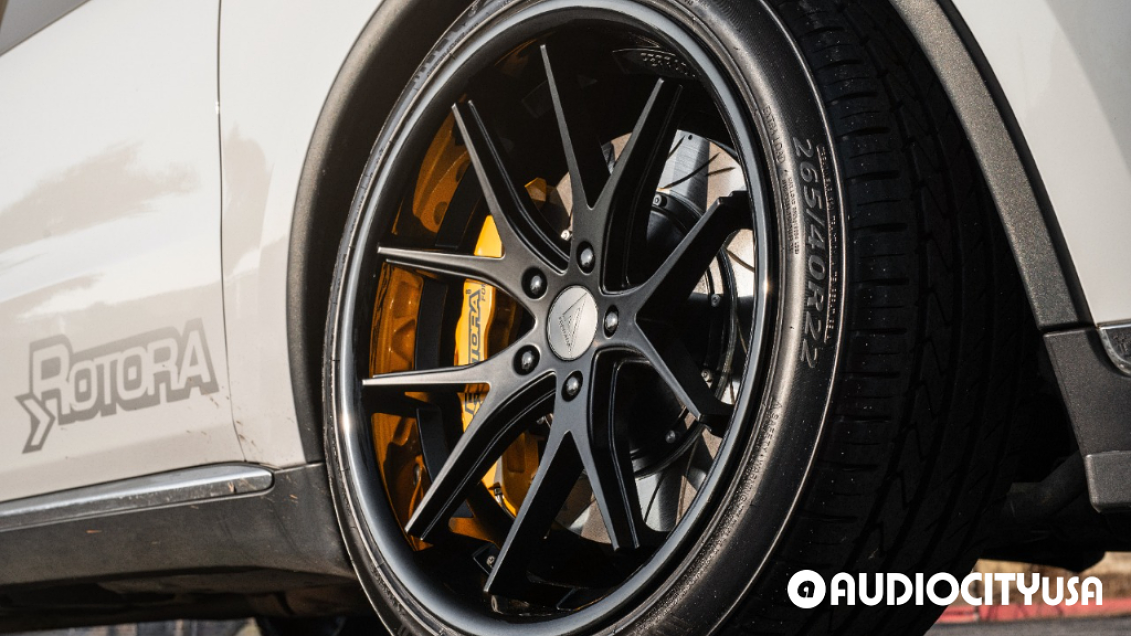 2015 Dodge Durango on 22" Ferrada Wheels FR2 Matte Black with Gloss ...