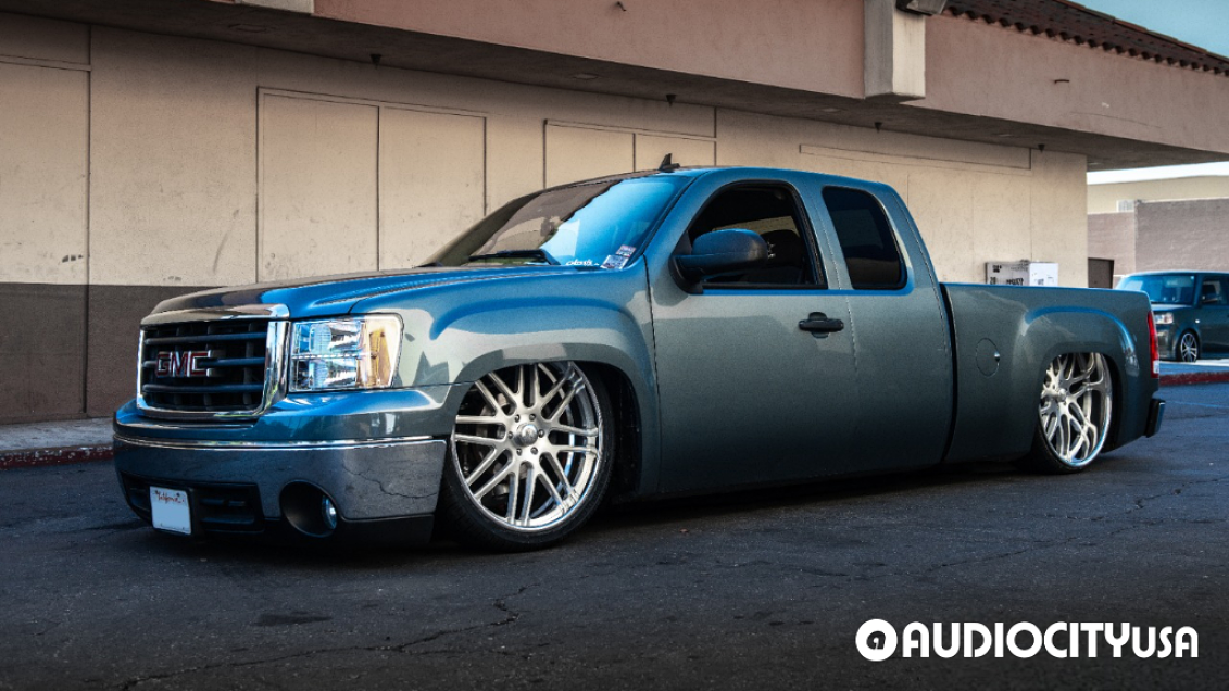 2008 Chevrolet Silverado 1500 on 26" Intro Wheels ID313 Brushed Silver ...