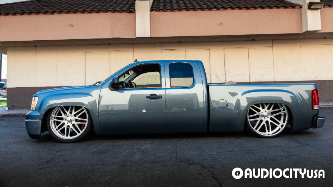 2008 Chevrolet Silverado 1500 on 26" Intro Wheels ID313 Brushed Silver ...