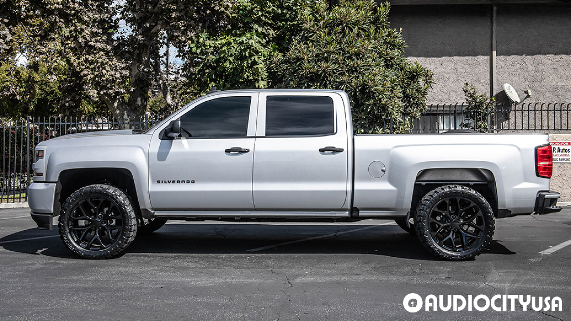 2018 Chevrolet Silverado 1500 on 22" OEM Replica Wheels Chevy Snowflake Gloss Black FR59 ...