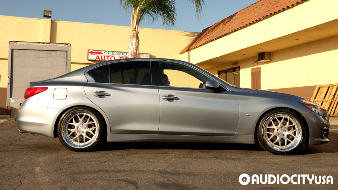 2018 Infiniti Q50 on 20" Rennen Wheels CSL 2 Silver with Chrome Step ...