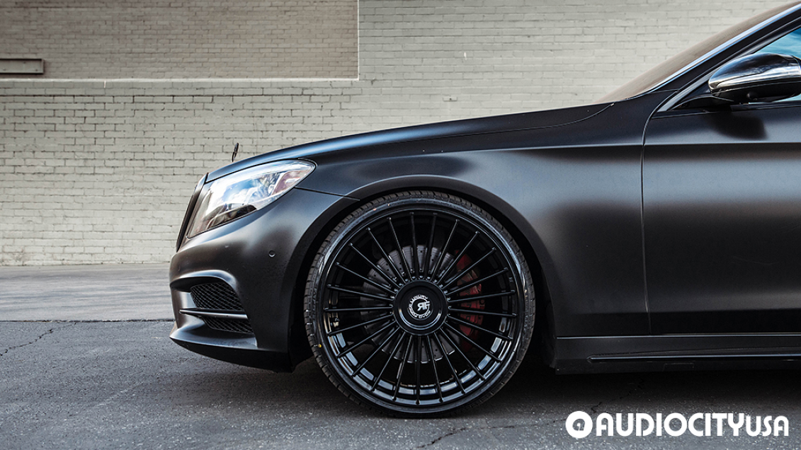 2017 Mercedes-Benz S-Class on 22" Road Force Wheels RF22 Gloss Black ...