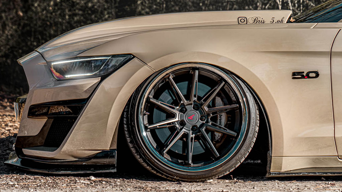 2018 Ford Mustang on 20" Ferrada Wheels CM2 Matte Graphite with Chrome ...