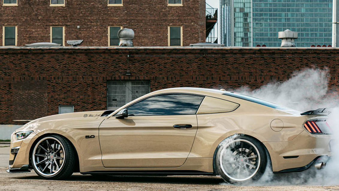2018 Ford Mustang on 20" Ferrada Wheels CM2 Matte Graphite with Chrome ...