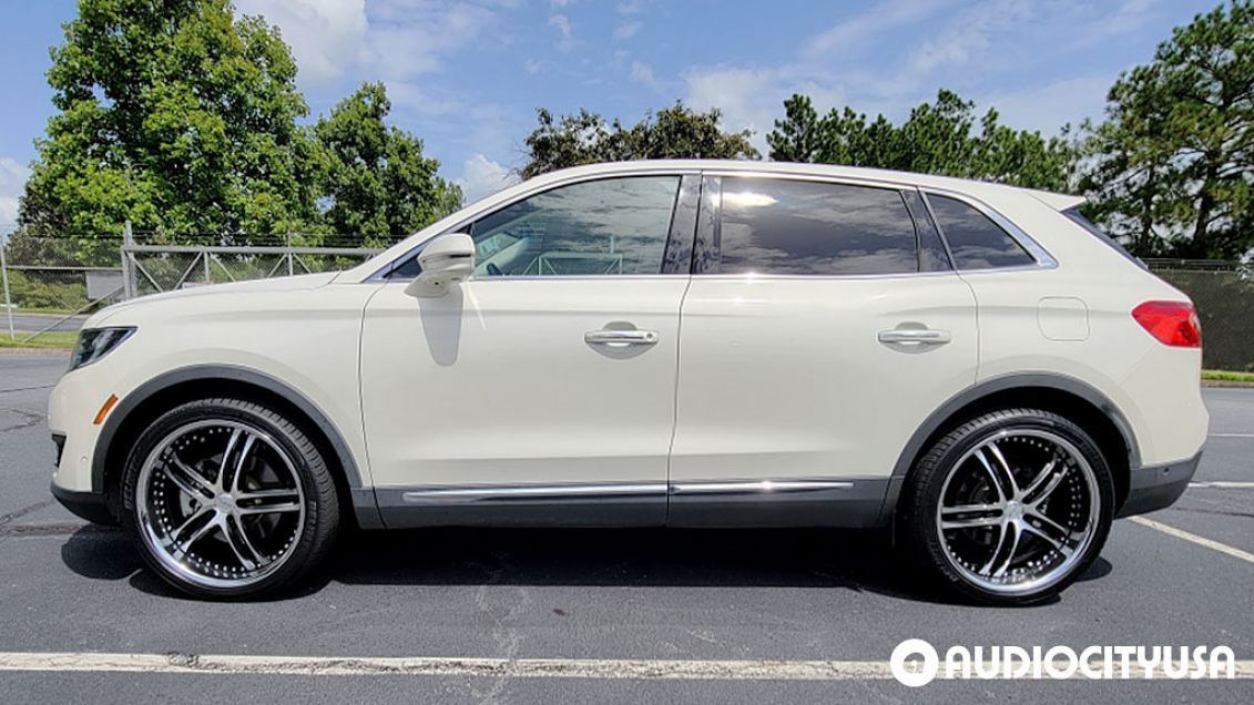 2016 Lincoln MKX on 22" XIX Wheels X15 Black Machined with SS Lip ...