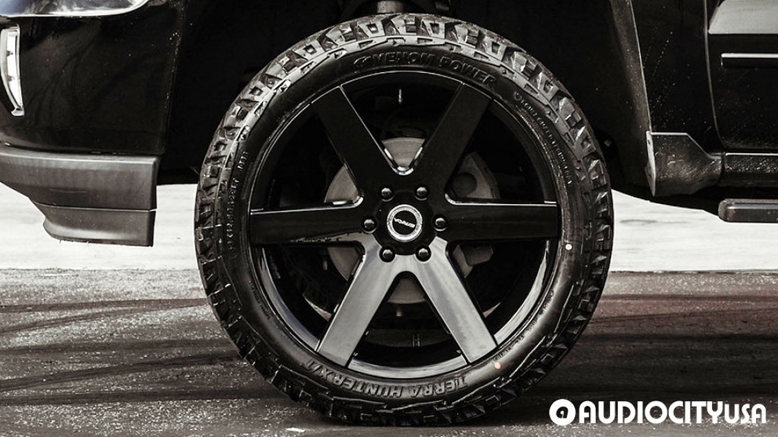 2018 Chevrolet Silverado 1500 on 22" Strada Wheels Coda Gloss Black ...