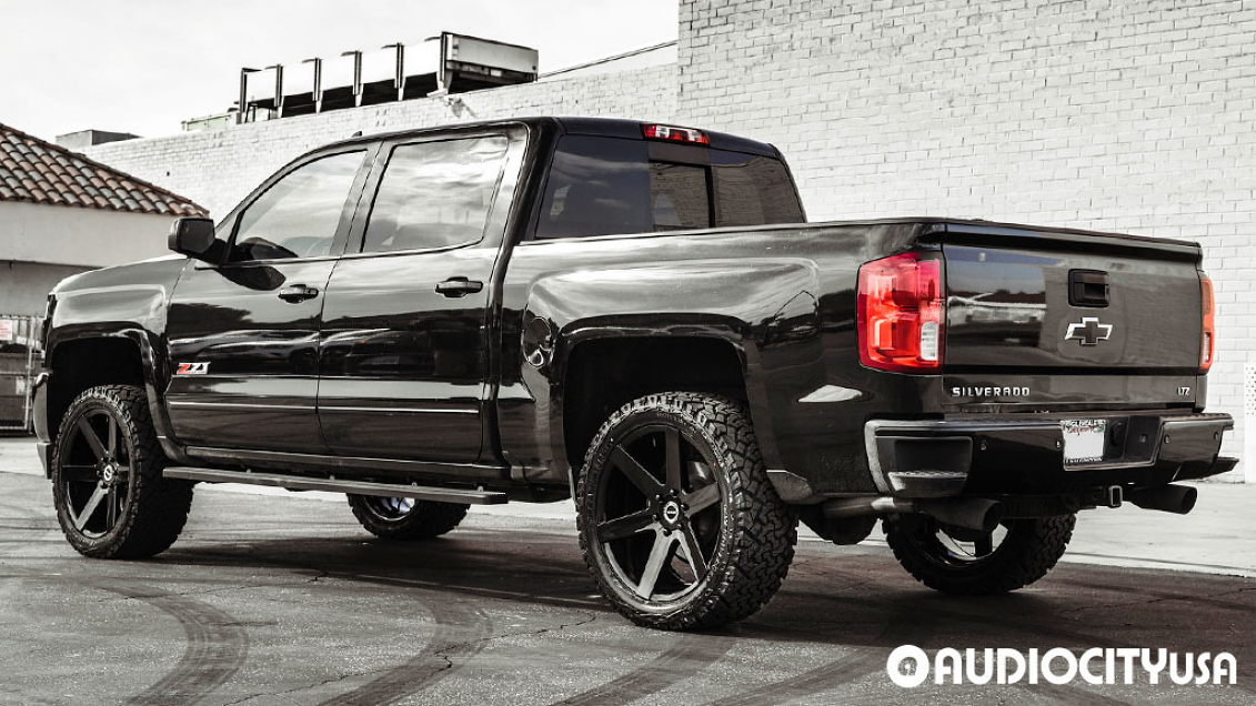 2018 Chevrolet Silverado 1500 on 22" Strada Wheels Coda Gloss Black ...