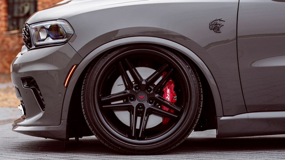 2022 Dodge Durango SRT on 22" Ferrada Wheels CM1 Matte Black with Gloss ...