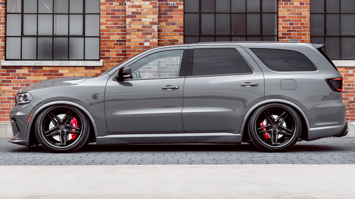 2022 Dodge Durango SRT on 22" Ferrada Wheels CM1 Matte Black with Gloss ...