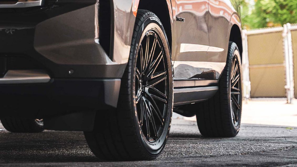 2021 Chevrolet Tahoe 2WD on 22" Curva Wheels C48 Gloss Black | Gallery ...