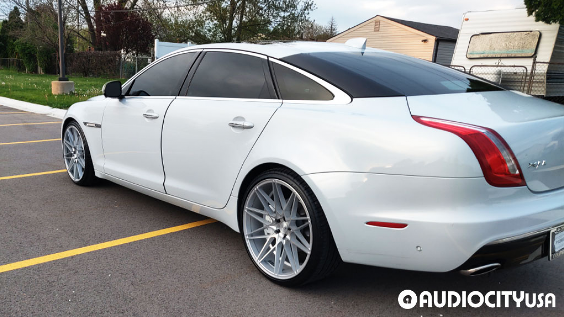 2017 Jaguar XJ on 22" 1AV Wheels ZX4 Silver with Polished Face ...