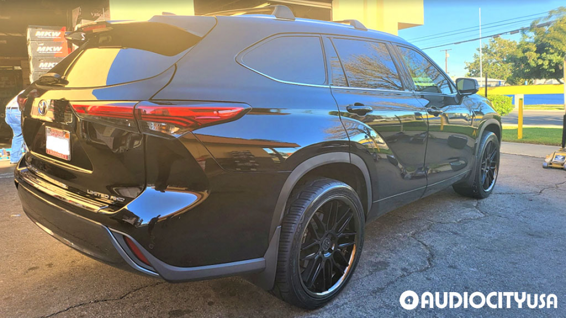 2021 Toyota Highlander on 22" Blaque Diamond Wheels BD-27 Satin Black ...