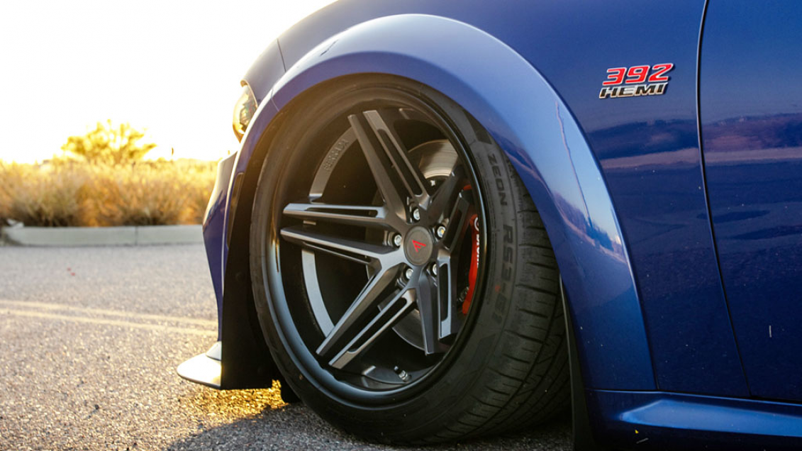 2021 Dodge Charger SRT Widebody on 20" Ferrada Wheels CM1 Matte ...