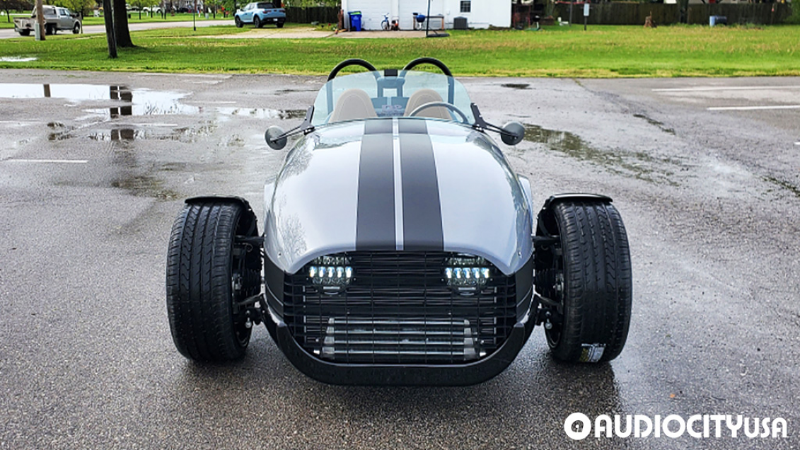 2022 Vanderhall Venice on 20" Ferrada Wheels FR2 Black Machined with ...