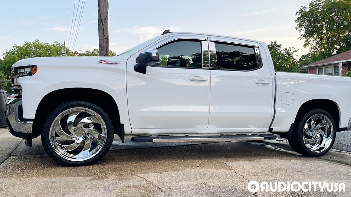 2020 Chevrolet Silverado 1500 on 24" Strada Wheels Retro 6 Chrome ...