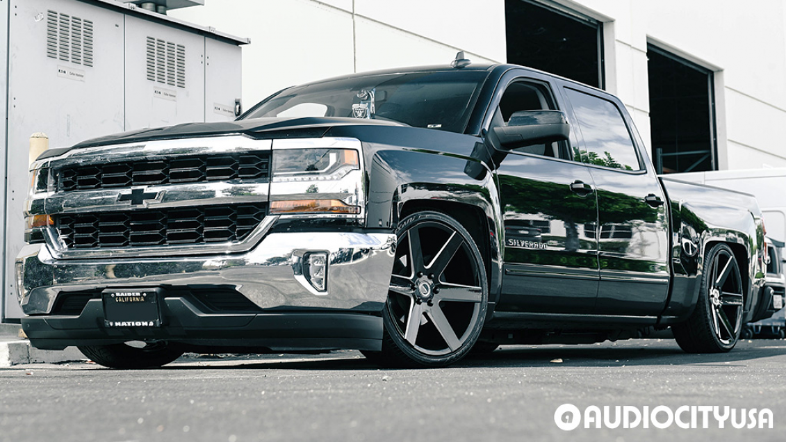 2018 Chevrolet Silverado 1500 on 22" Strada Wheels Coda Gloss Black ...