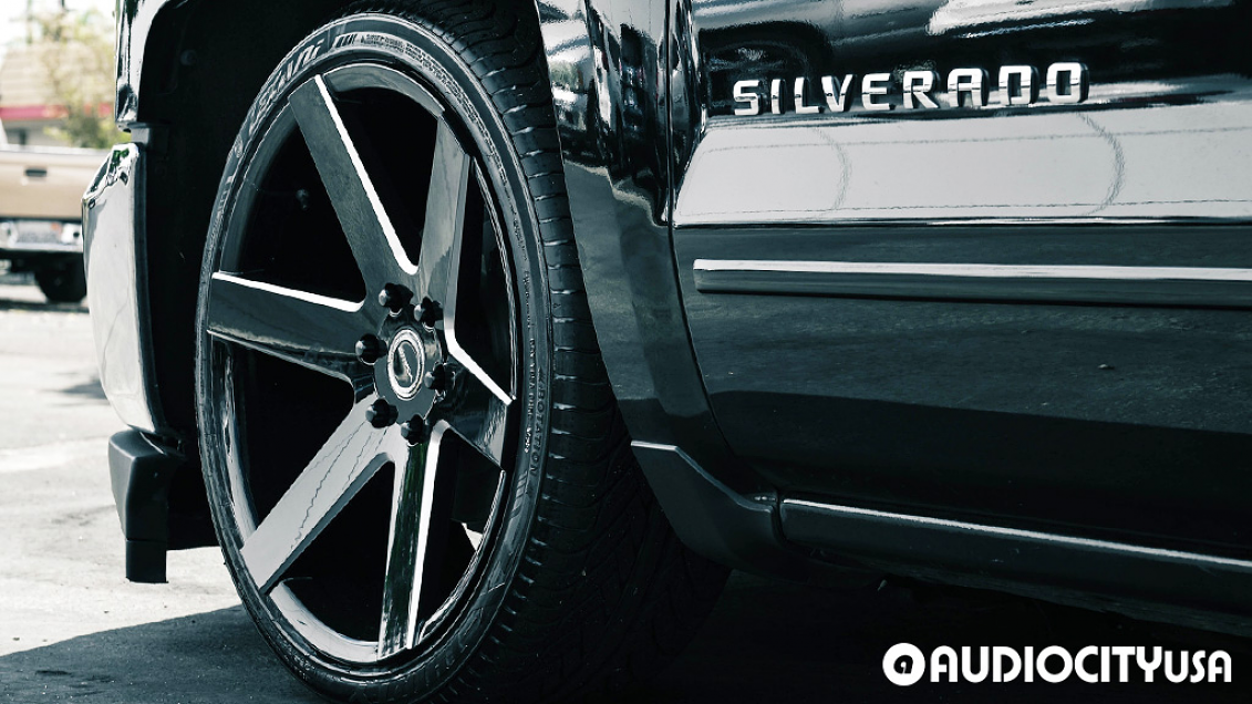 2018 Chevrolet Silverado 1500 on 22" Strada Wheels Coda Gloss Black ...
