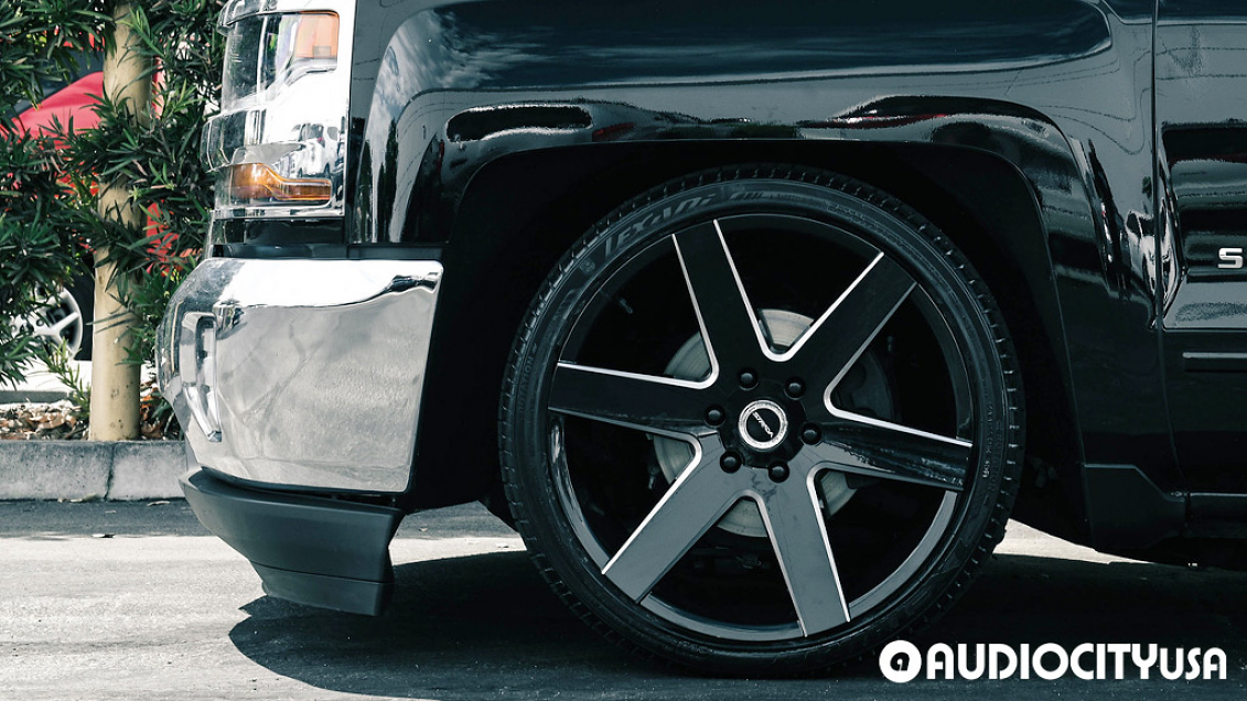 2018 Chevrolet Silverado 1500 on 22" Strada Wheels Coda Gloss Black ...