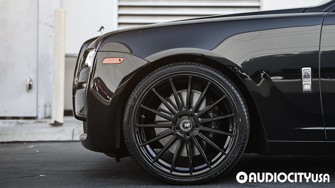 2017 Rolls Royce Ghost on 22" Road Force Wheels RF15 Gloss Black ...
