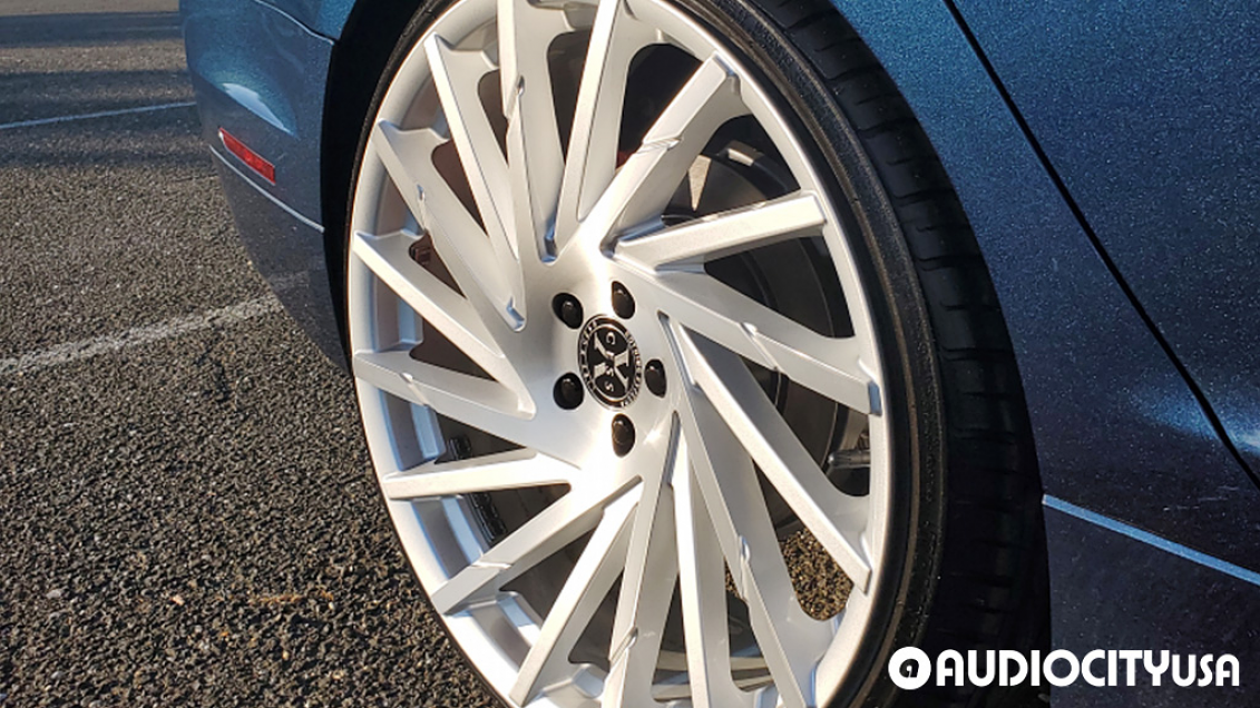 2017 Lincoln MKZ Xcess X02 22 inch Wheels | Gallery | AudioCityUSA