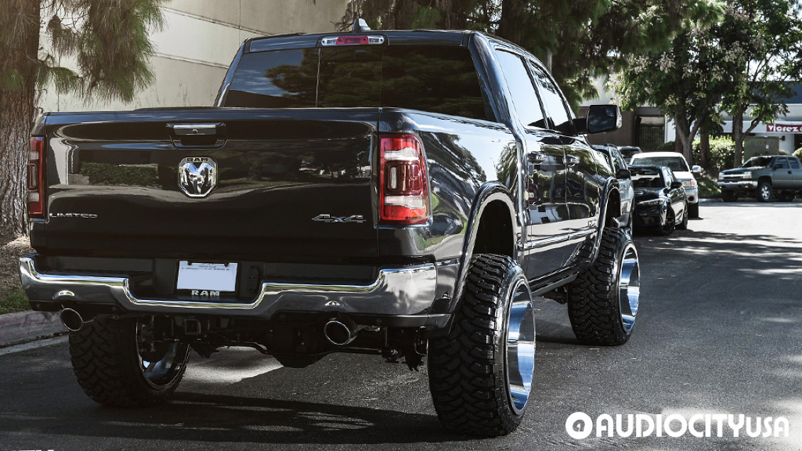 2021 RAM 1500 on 24" Fuel Off-Road Wheels D740 Runner Chrome | Gallery ...