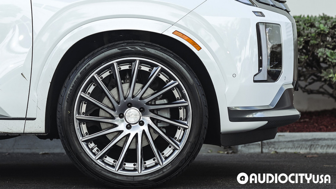 2023 Hyundai Palisade on 22" Road Force Wheels RF16 Gunmetal Machined ...