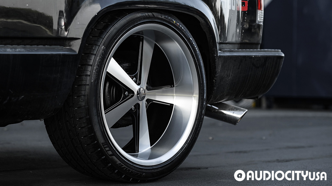 1988 Chevrolet C1500 on 22" American Racing Wheels VN701 Nova Gloss ...