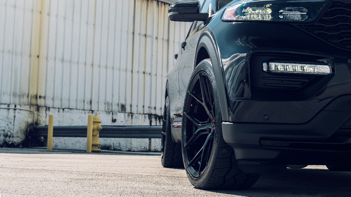 2021 Ford Explorer on 22" Vossen Wheels HF-5 Gloss Black | Gallery ...