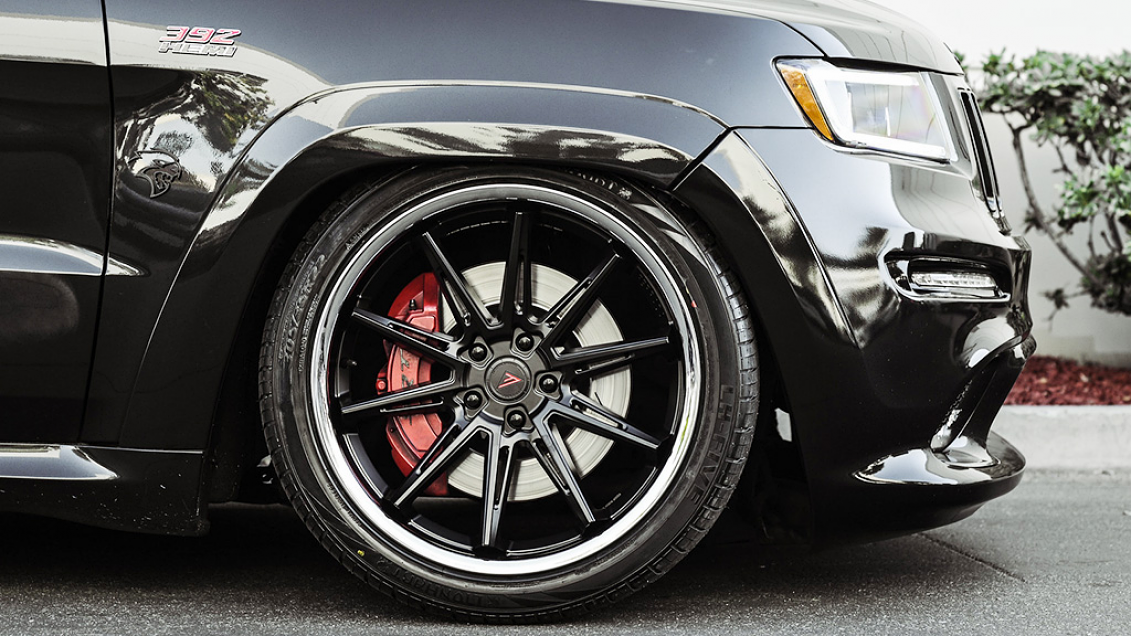 2012 Jeep Grand Cherokee SRT on 22" Ferrada Wheels CM1 Matte Black with ...